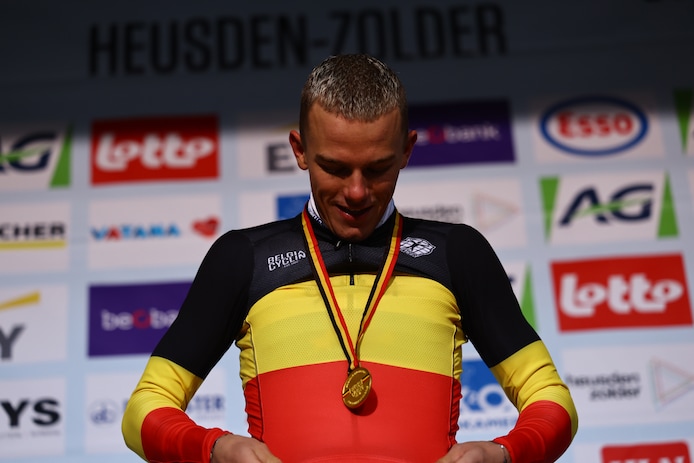 “Er zit nog veel rek op”: de toekomst lacht kersvers Belgisch kampioen veldrijden Thibau Nys toe ...