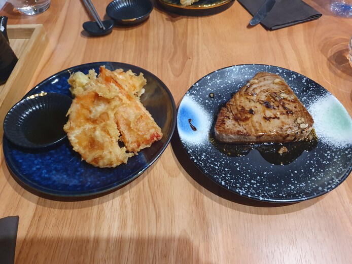 RESTOTIP. Sushirestaurant Toro: “Tafel vol verse vis maakt van ...