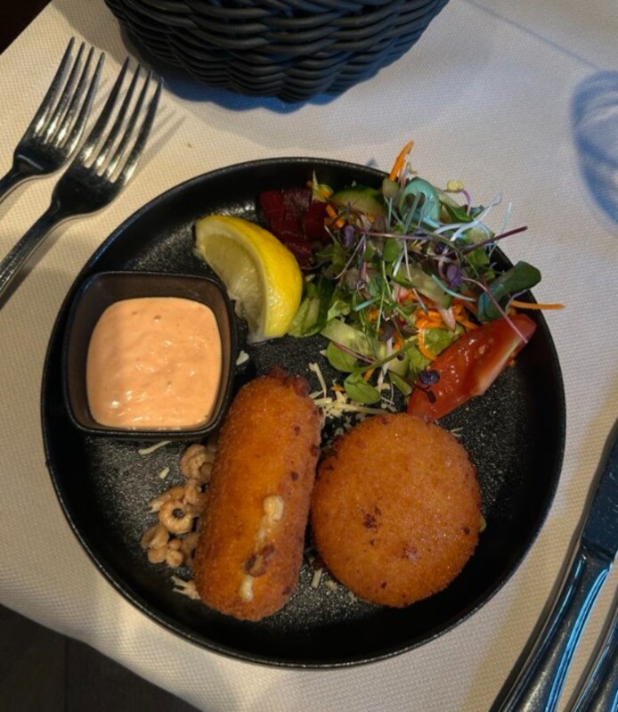 RESTOTIP. De Poort Van Cyriel: klassieke keuken in gezellig kader ...