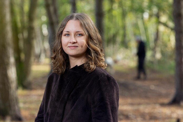 Serafima (24) leeft met een tumor en komt niet in aanmerking voor duur ...