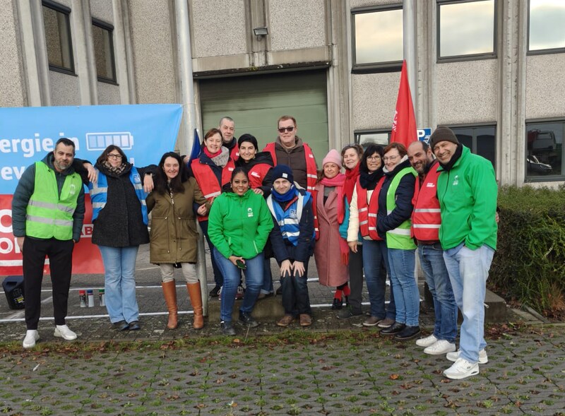 Laatste maar zwaarste stakingsdag: werkwilligen uitgescholden in ...