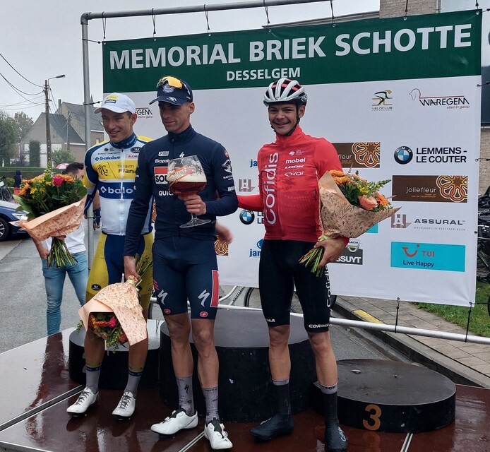 Warre Vangheluwe in Desselgem sterker dan vijftal van Flanders-Baloise ...