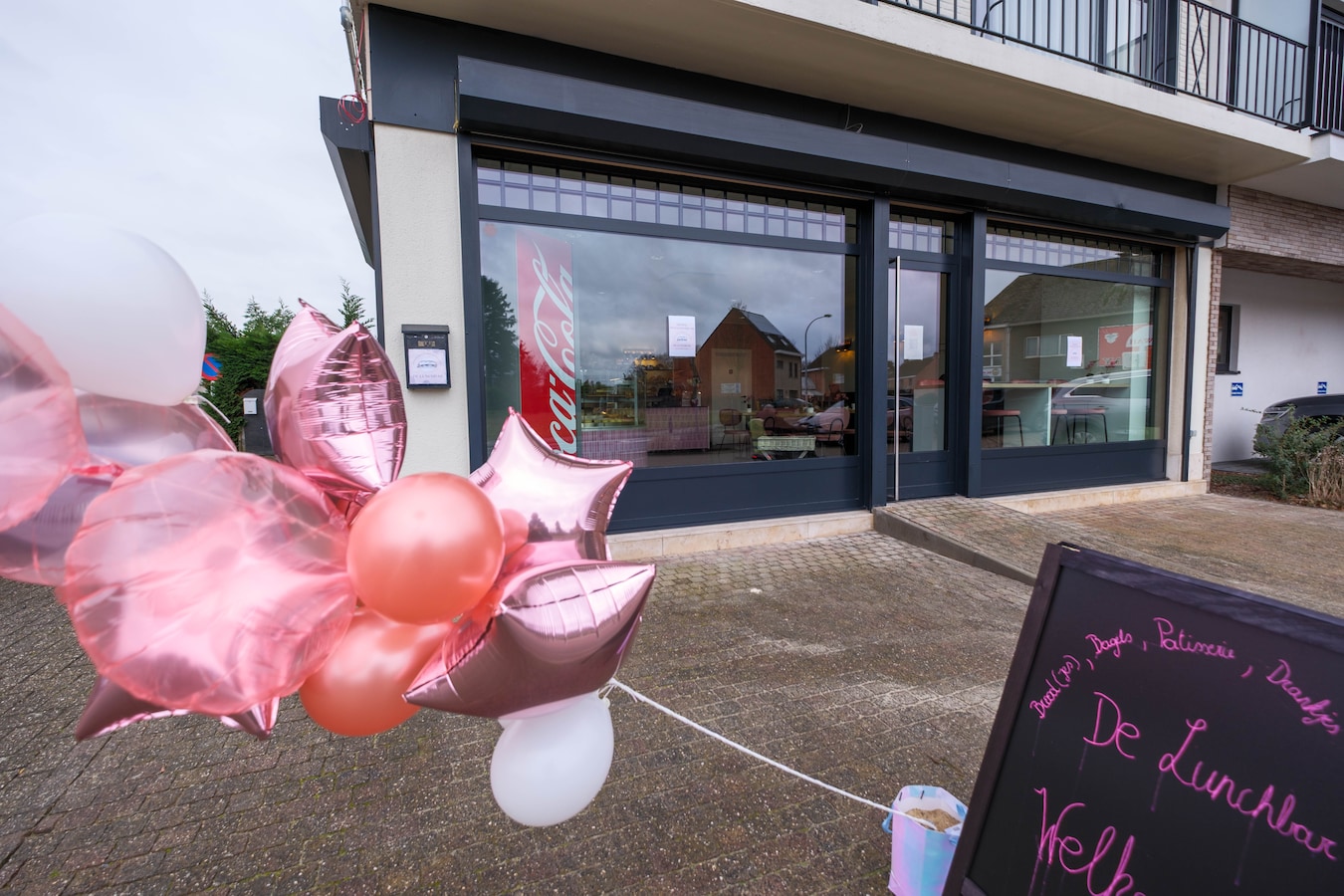 NET OPEN. Alissa Boudiny (22) opent De Lunchbar: “Ooit de bakkerswinkel ...