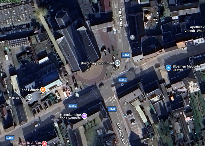 Oplossing in de maak voor verkeersproblematiek aan kruispunt N445 met de Molenstraat en de ...