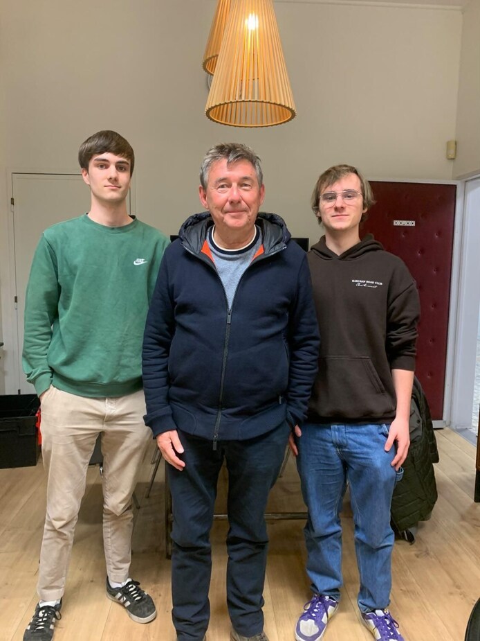 Leerlingen Atheneum lanceren podcast over conflict in Oost-Congo ...