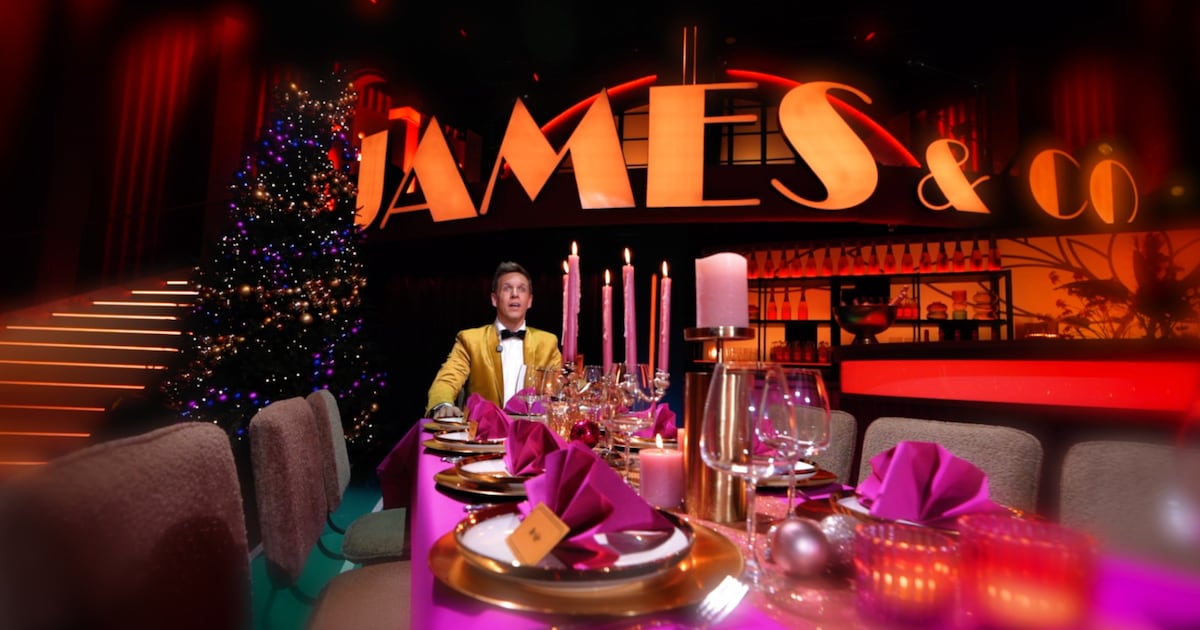 James Cooke dekt zijn tafel voor onder meer Kevin Janssens en Josje ...