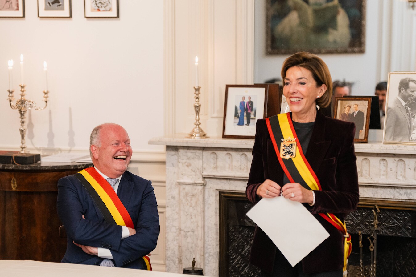 KIJK. Drie zussen kussen Koen Loete (57) naar nieuw burgemeesterschap ...