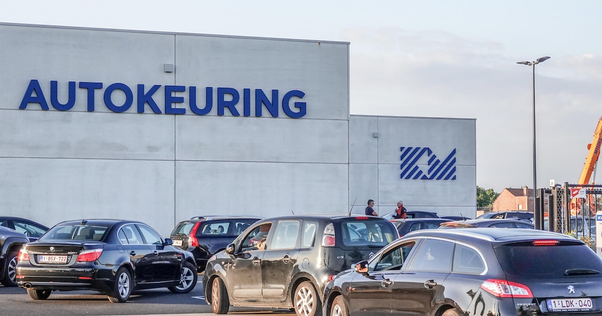 HLN ONDERZOEK. Dit is de dynastie achter de autokeuring, met een ...