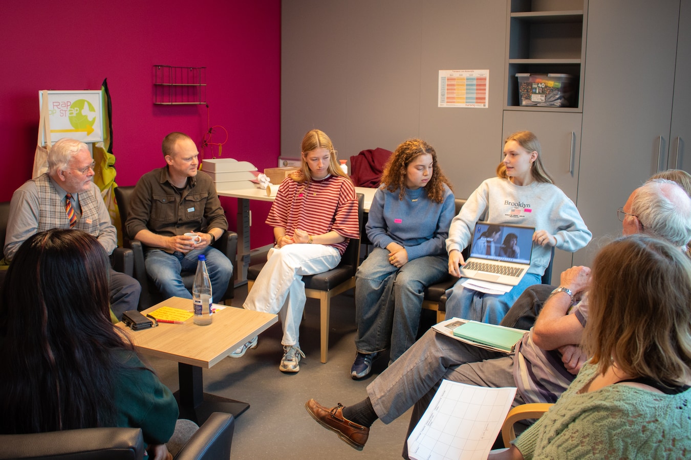 Leerlingen Sint-Norbertusinstituut in dialoog met andere generaties ...