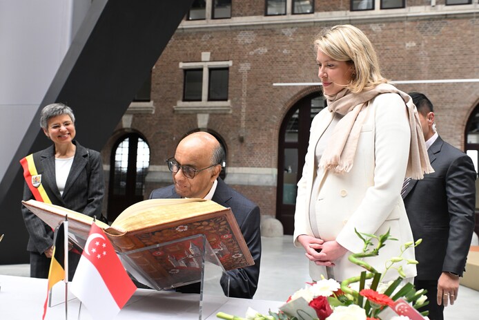 President van Singapore bezoekt het Havenhuis: havens van Antwerpen en ...