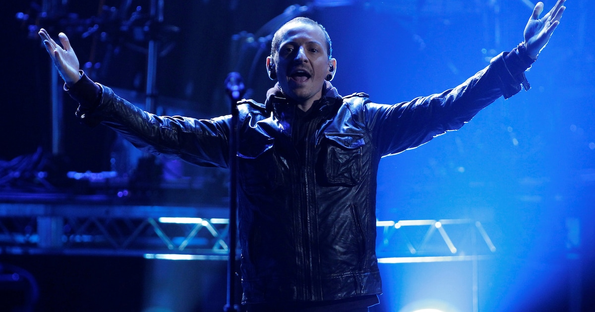 Muziekwereld reageert geschokt op dood Chester Bennington | Showbizz ...