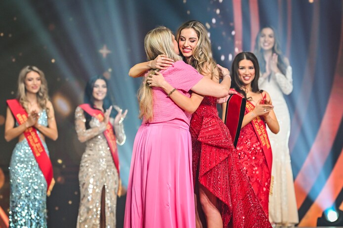 Kiana is vierde eredame op Miss België-verkiezing: “Ik ben heel fier op ...
