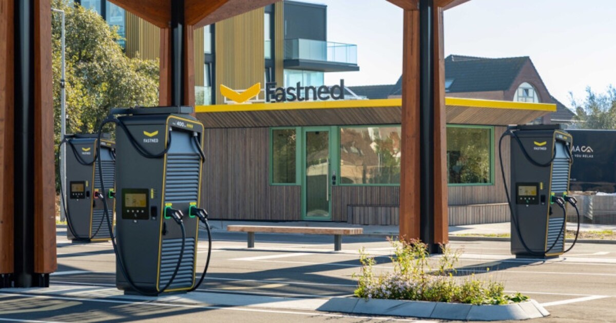 Snellaadstation in Knokke-Heist krijgt Europese primeur met opening van ...