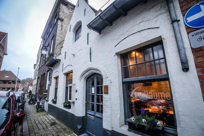 Restaurant Guillaume viert 20ste verjaardag: “Keer terug naar de klassieke keuken” | Brugge | hln.be