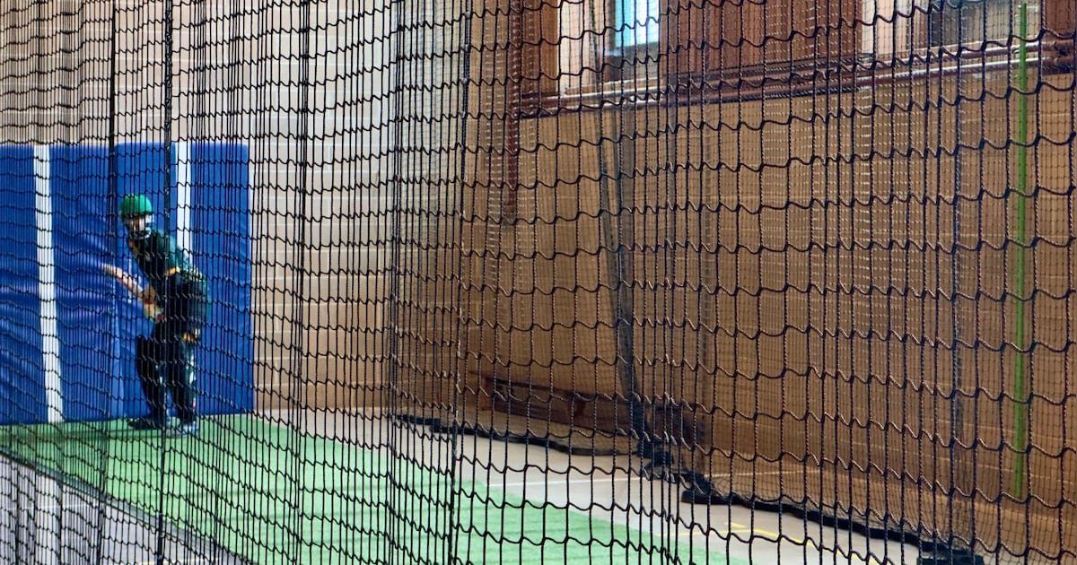 Sint-Niklaasinstituut in Anderlecht opent eerste indoor ...