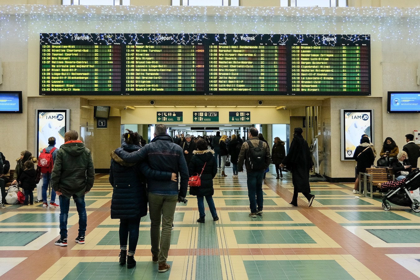 Renovatie Brussel-Noord na 5 jaar afgerond, middendoorgang is weer open ...