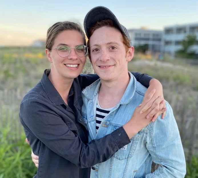 Ex-vrouw Ethan Slater onthult hoe hij haar vlak na bevalling verliet ...