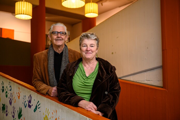 Filmgala in Lint: Dirk (68) en Mieke (65) presenteren twee kortfilms ...