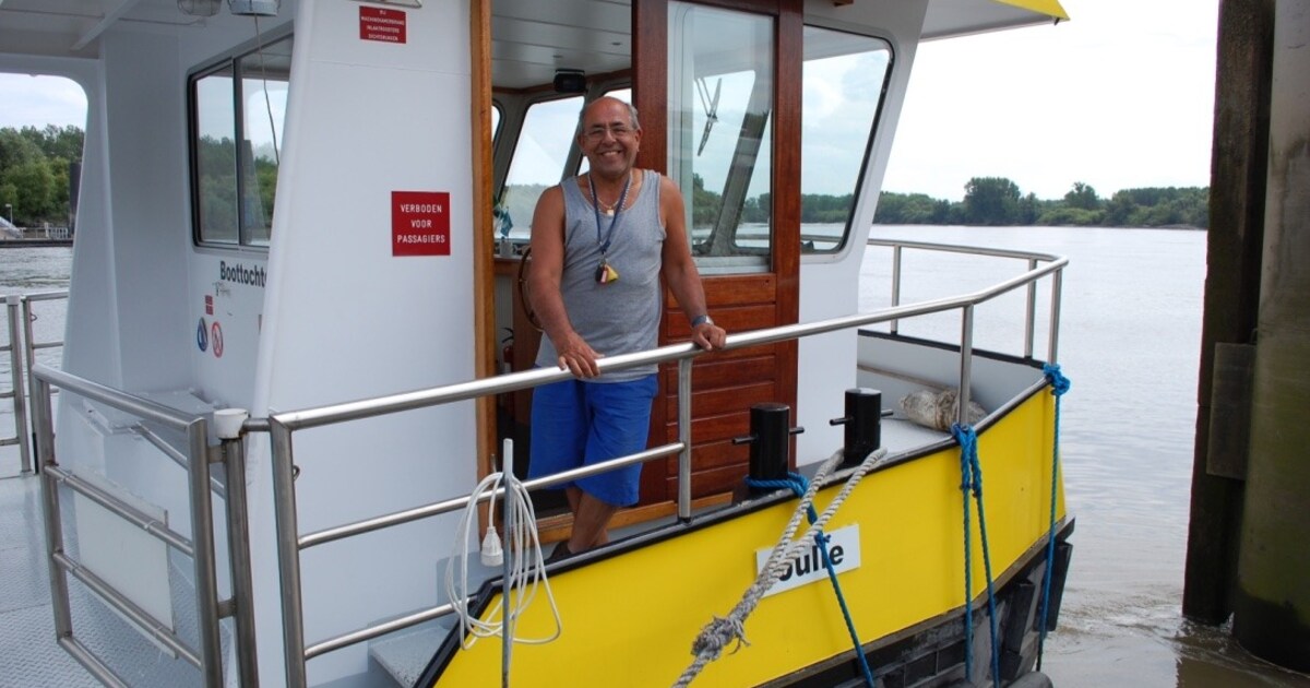 Veerboot Driegoten heeft nieuwe schipper en naam | Hamme | hln.be