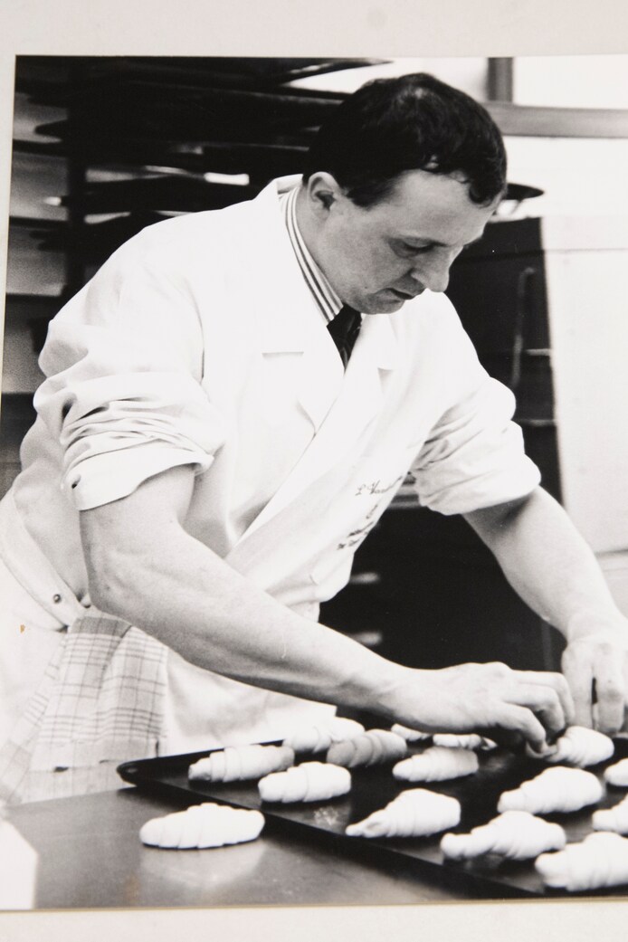 INTERVIEW. Sterrenchef Roger van Damme (50) en zijn leraar bakkerij (60 ...