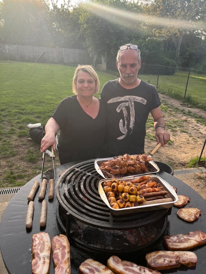 “Hij was 18, ik was 16, sindsdien waren we onafscheidelijk ...