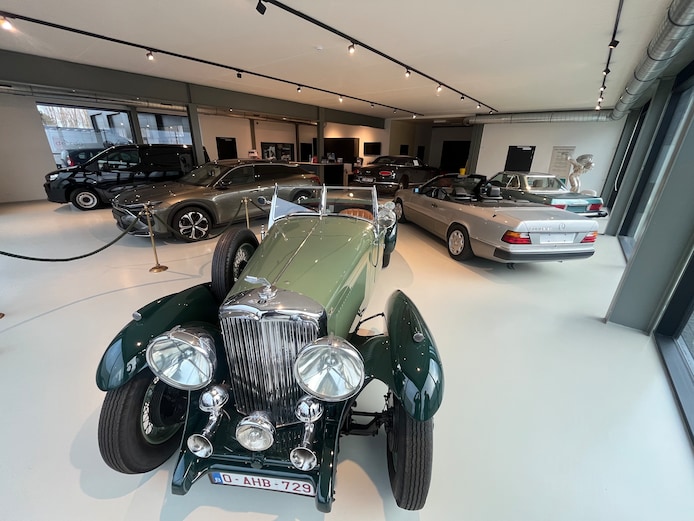 Autobedrijf Schepens viert 20-jarig jubileum met nieuwbouw in De Prijkels: “Alles begon met mijn ...