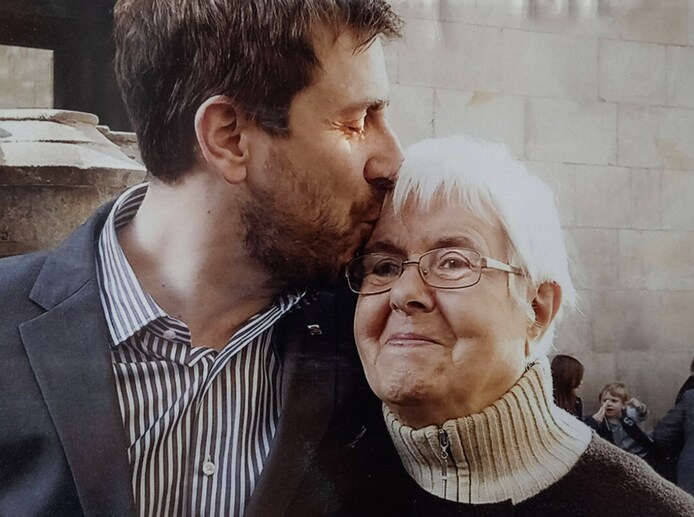 Catalaans politicus Toni Comín verloor tijdens ballingschap in België ...