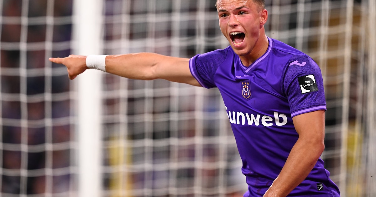 Een marktwaarde van 28 miljoen euro en een roodgloeiende telefoon: wordt Jan-Carlo Simic de ...