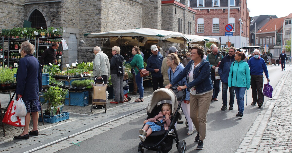 Gratis marktbus met jaar verlengd | Waregem | HLN.be