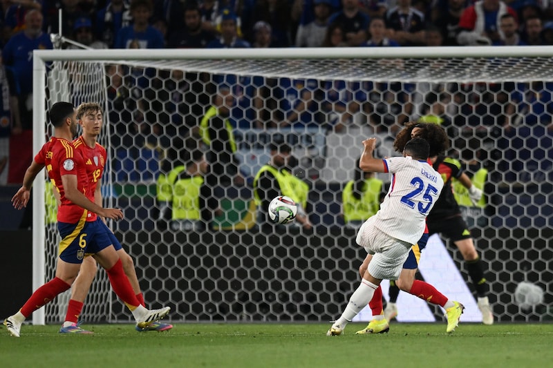 5-4! Spanje klopt Frankrijk na onwaarschijnlijk voetbalspektakel en ...