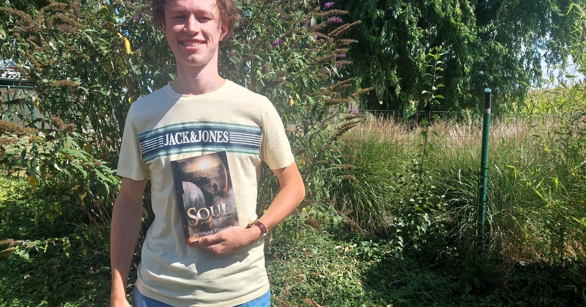 Acht jaar na eerste ideeën in de schoolrefter publiceert Pieterjan (22 ...
