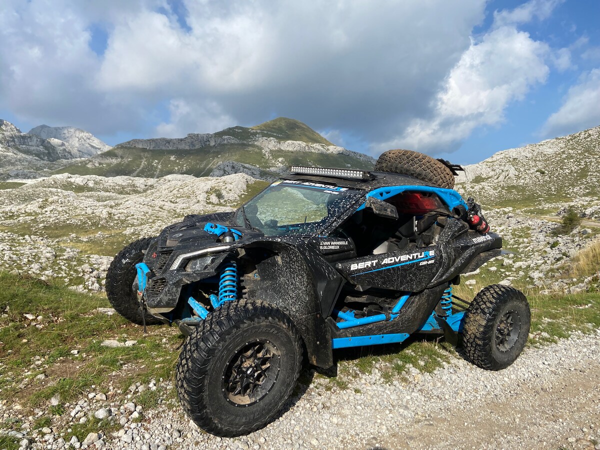 Stuntman Jason (35) uit Pittem klaar voor eerste Belgische buggy ...