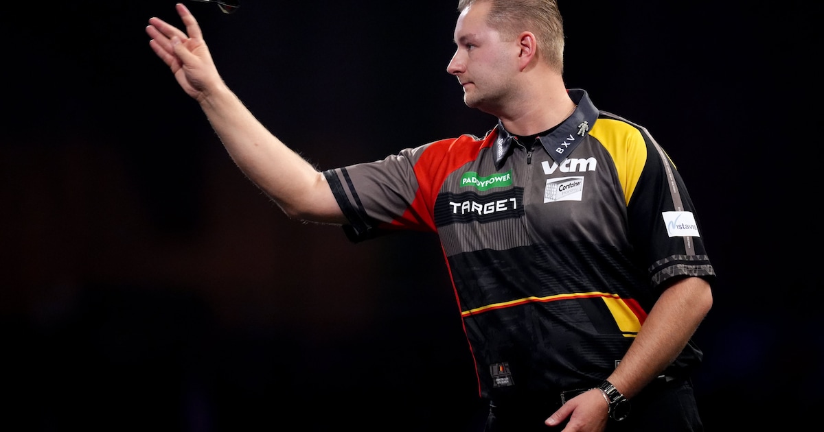 Op zucht van een stunt: Dimitri Van den Bergh verliest nipt van Gian ...