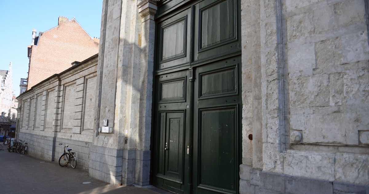 Rechtenfaculteit noemt lounge aan College De Valk naar eerste ...