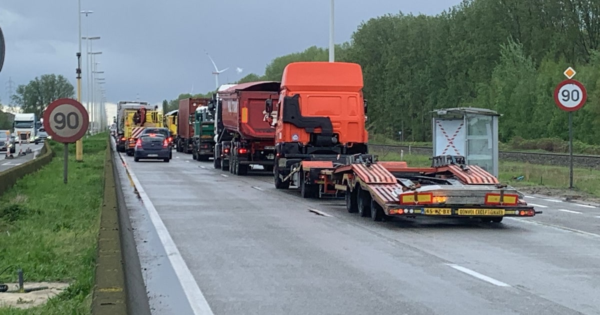 Gaslek op R4 in Gent is hersteld: rijbaan in beide richtingen vrijgegeven | Gent | HLN.be