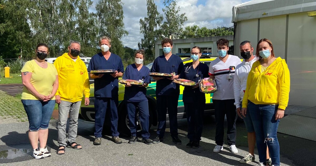 Aalsterse carnavalsgroep bedankt spoeddiensten met tapas: “Voor alles ...