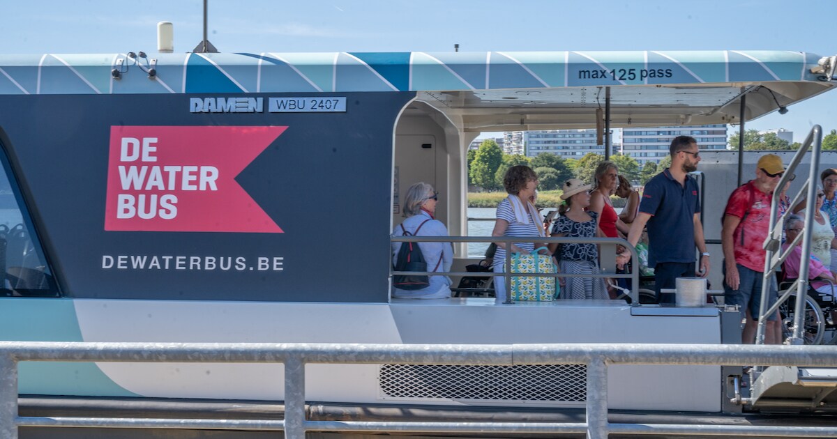 Juridisch getouwtrek dreigt rond Antwerpse Waterbus | Antwerpen | HLN.be