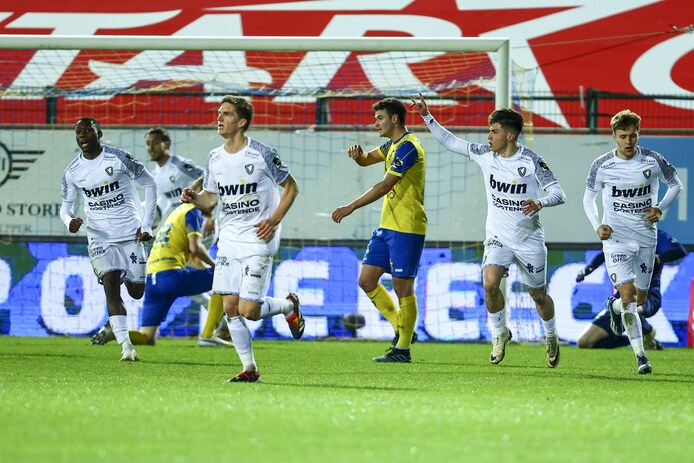 KV Oostende van 2-0-achter naar 2-3-winst op Beveren: “Wissels geen ...