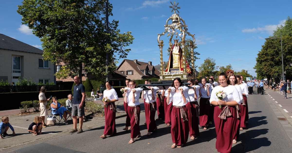 Maria-ommegang focust op onderwijs, ‘Calfort’ reist terug in de tijd ...