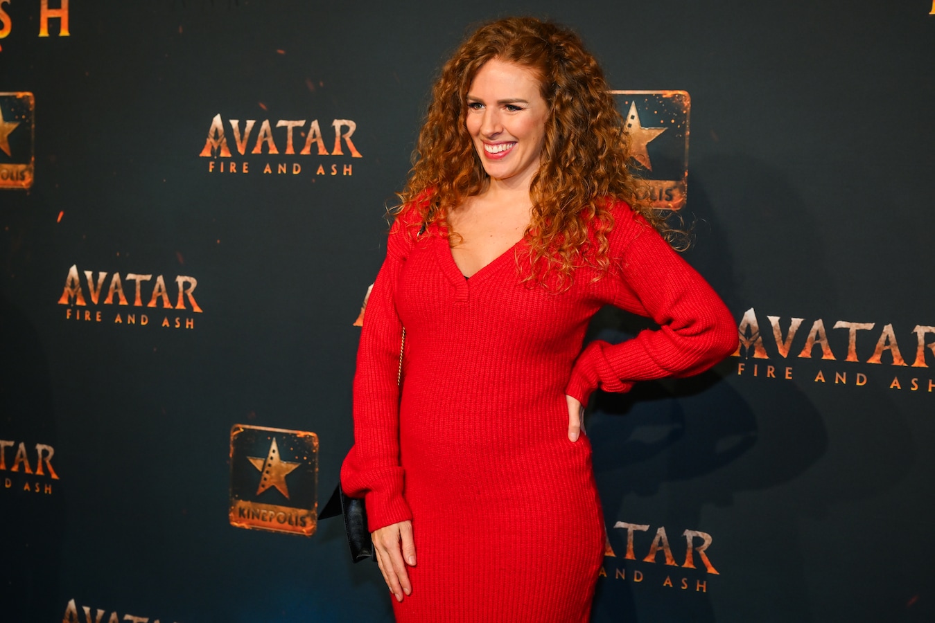 IN BEELD. Stralend zwangere Candice Martens en Sam De Bruyn met ...