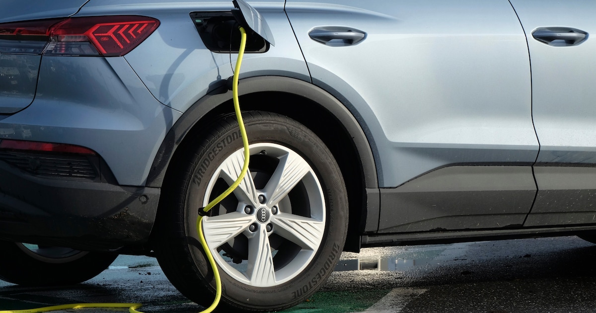 Je elektrische auto opladen tijdens het rijden? In sommige landen kan ...