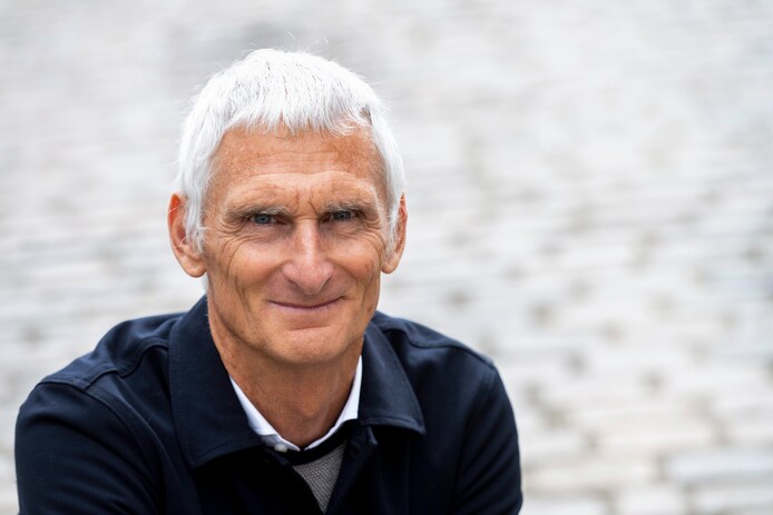 Tadej Pogacar kan opnieuw (deeltijds) rekenen op Allan Peiper: “Heel ...