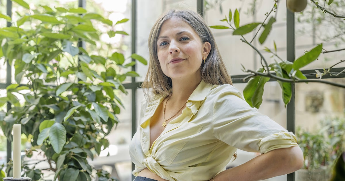 Frances Lefebure moet in ‘F*** You Very, Very Much’ broer van lief ...