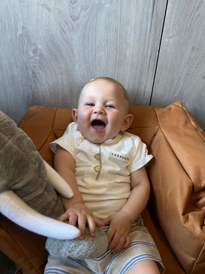 Ouders van baby Omélie die bij onthaalmoeder overleed: “Ze hebben ons verteld dat het aan het ...