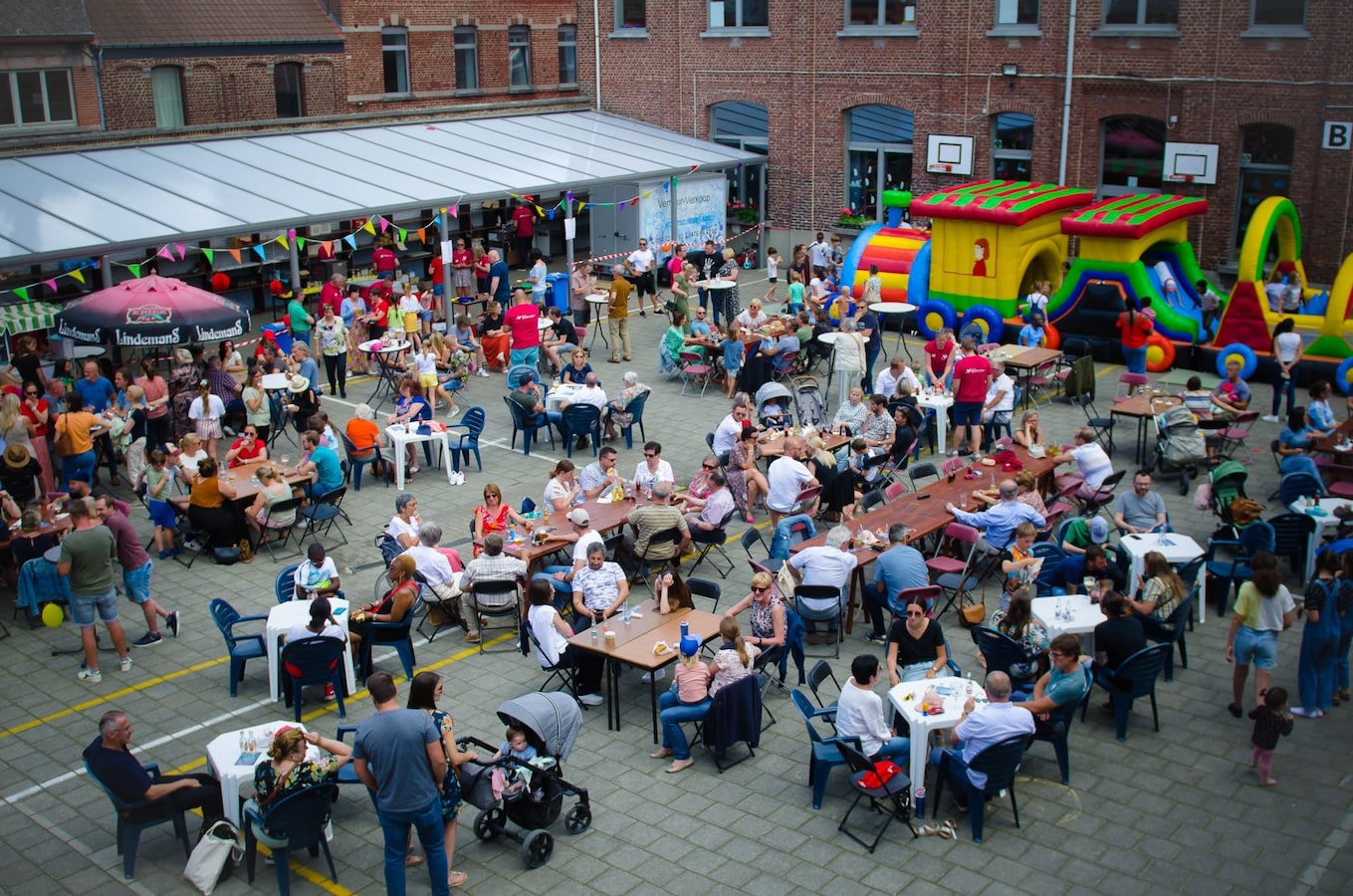 Zomerbar Bar Boem! brengt ouders, leerlingen en buurt samen op ...