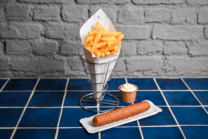 Gemiddelde brutowinst op pak frieten: 217 procent. Maar is een frietkot ...