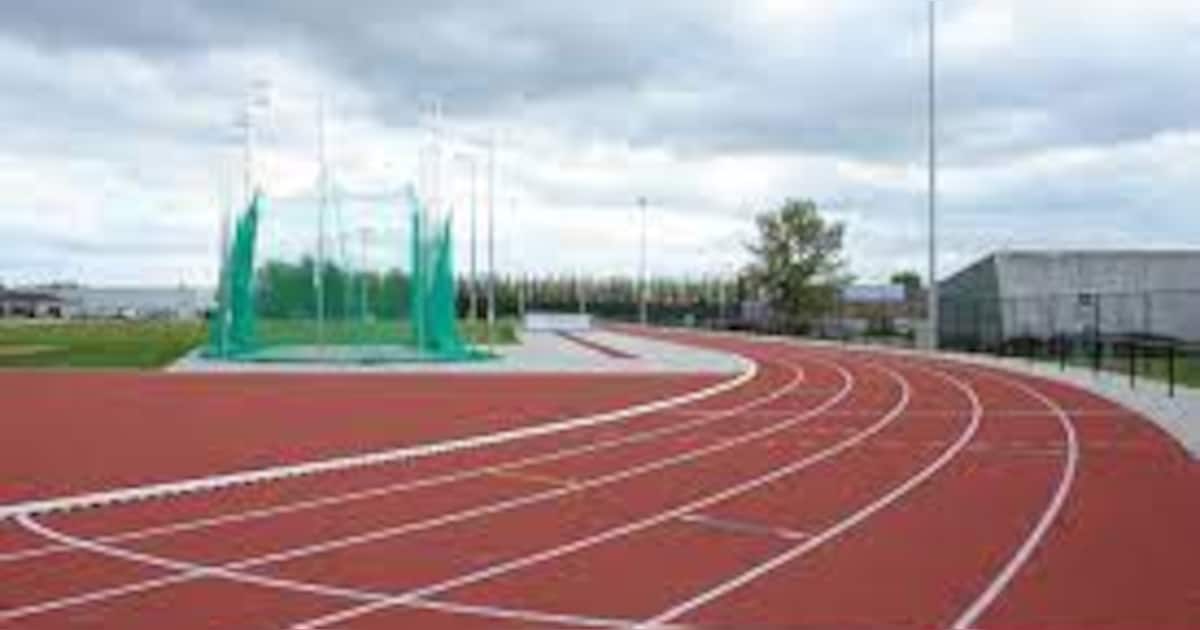 Nieuwe belijning voor Ieperse atletiekpiste | Ieper | HLN.be
