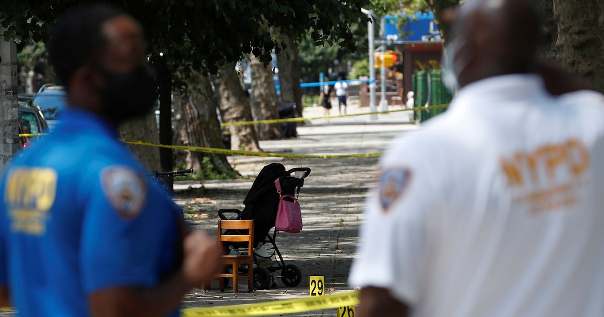 Peuter (1) in kinderwagen doodgeschoten in New York | Nieuws | HLN.be