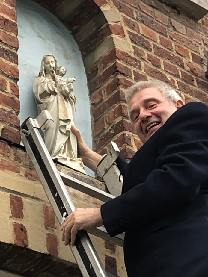 Mariabeeldje van basisschool Onze-Lieve-Vrouw verhuist tijdelijk naar ...
