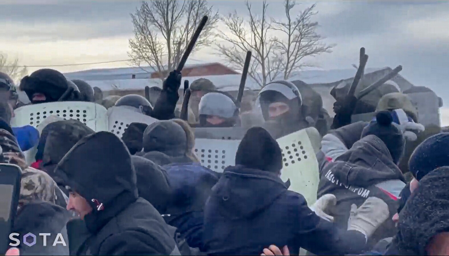 ANALYSE. Zijn deze protesten het begin van het einde voor Poetin? “Ook ...